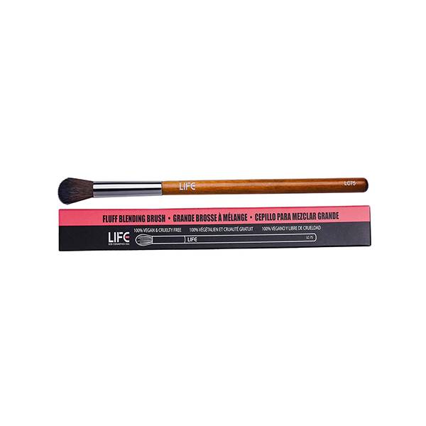 Life Cosmetics USA Fluff Blending Brush