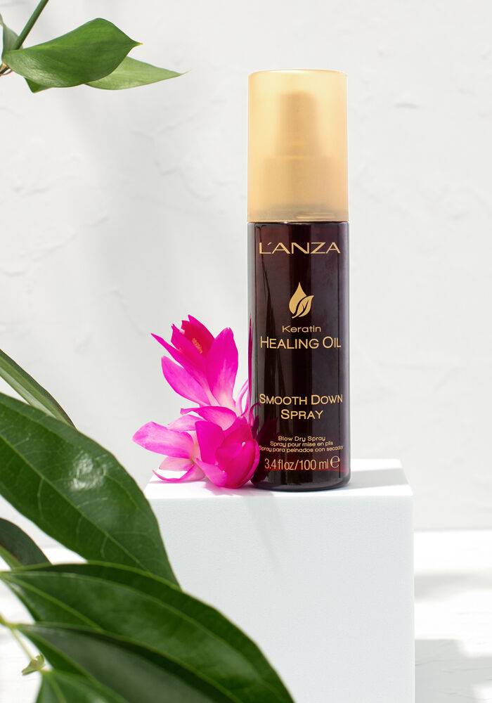 L'ANZA Keratin Healing Oil Smooth Down Spray