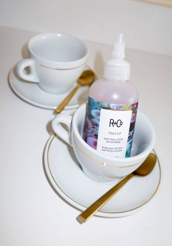 R+Co R+Co Haircare TEACUP Anti-Pollution Detox Rinse